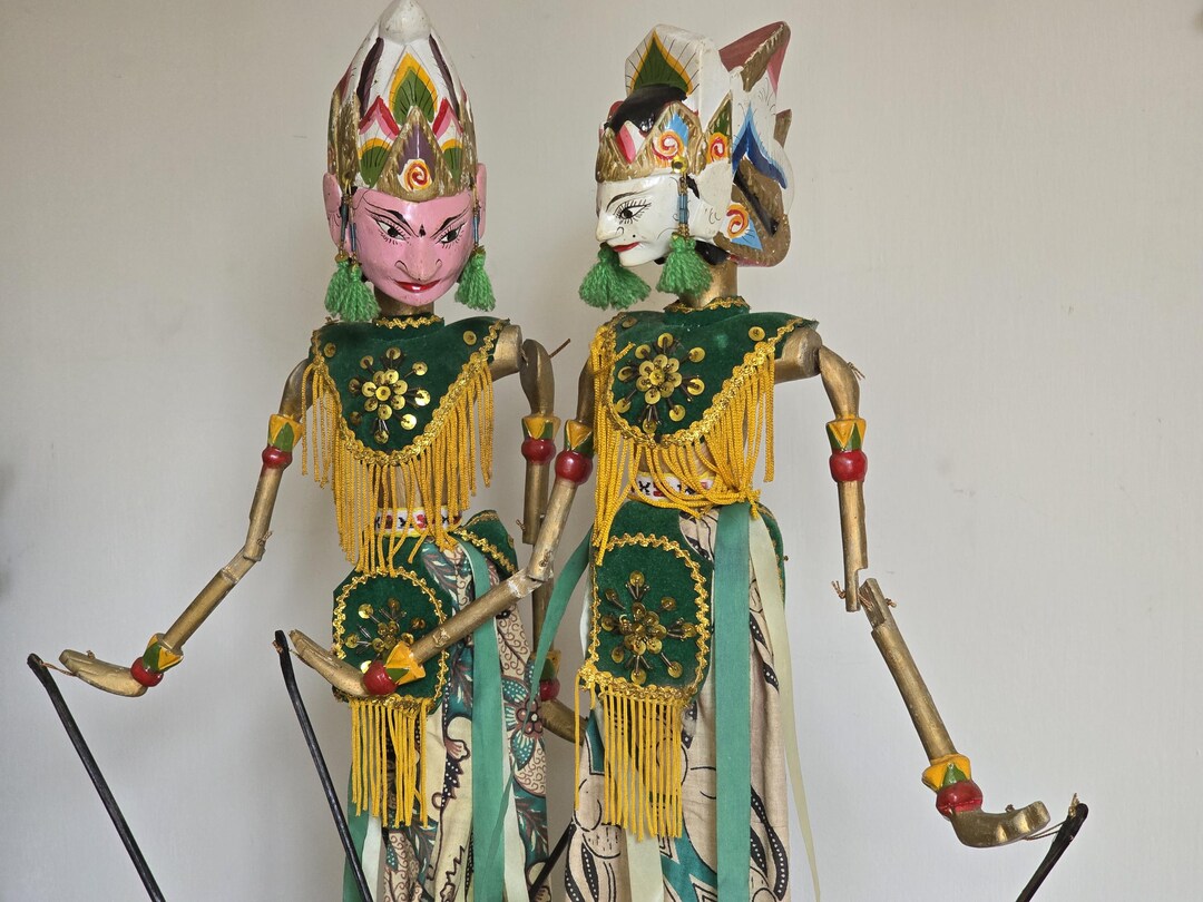 Antique Wayang Golek Wooden Bali Puppet Pair Indonesia Asian Stick ...