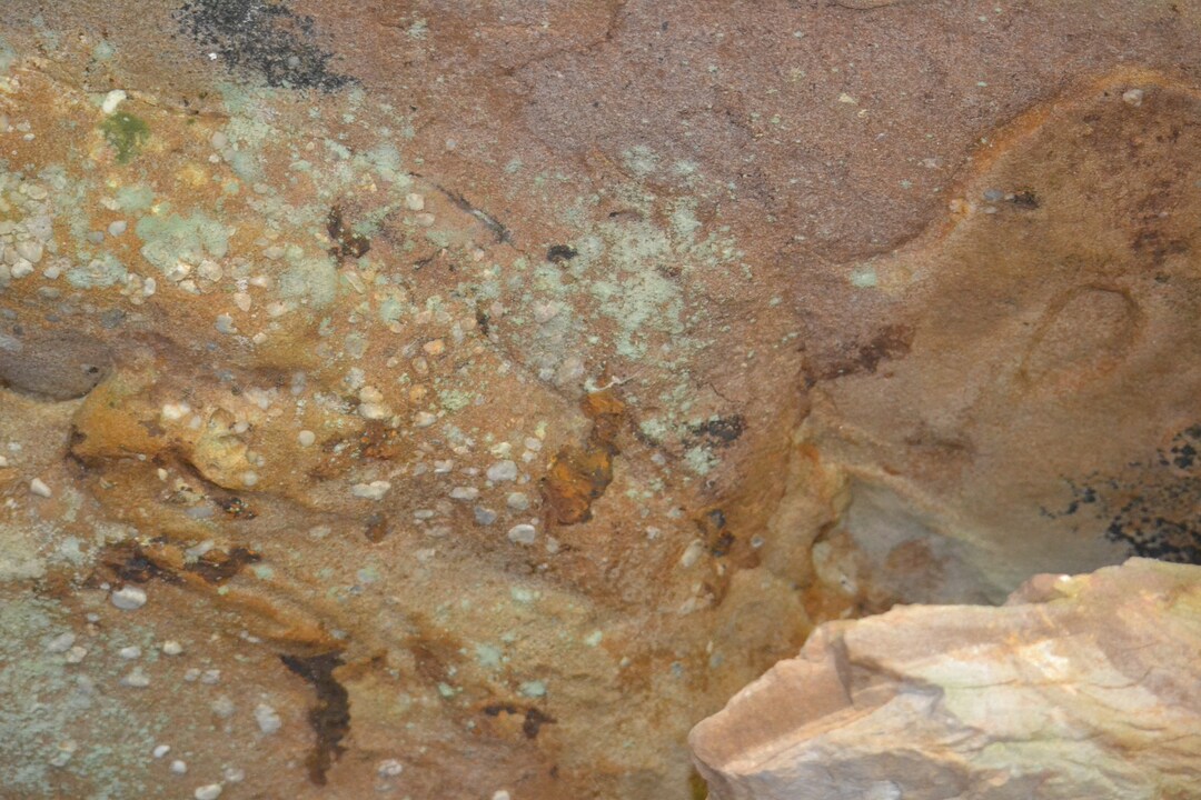 Brilliant Stalagmite Rocks in Cloudland Georgia Photography (digital ...