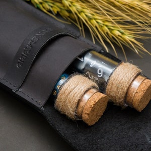 RPG Dice Potion Bag With Fantasy Dice Potion Flask Set: Black Leather ...