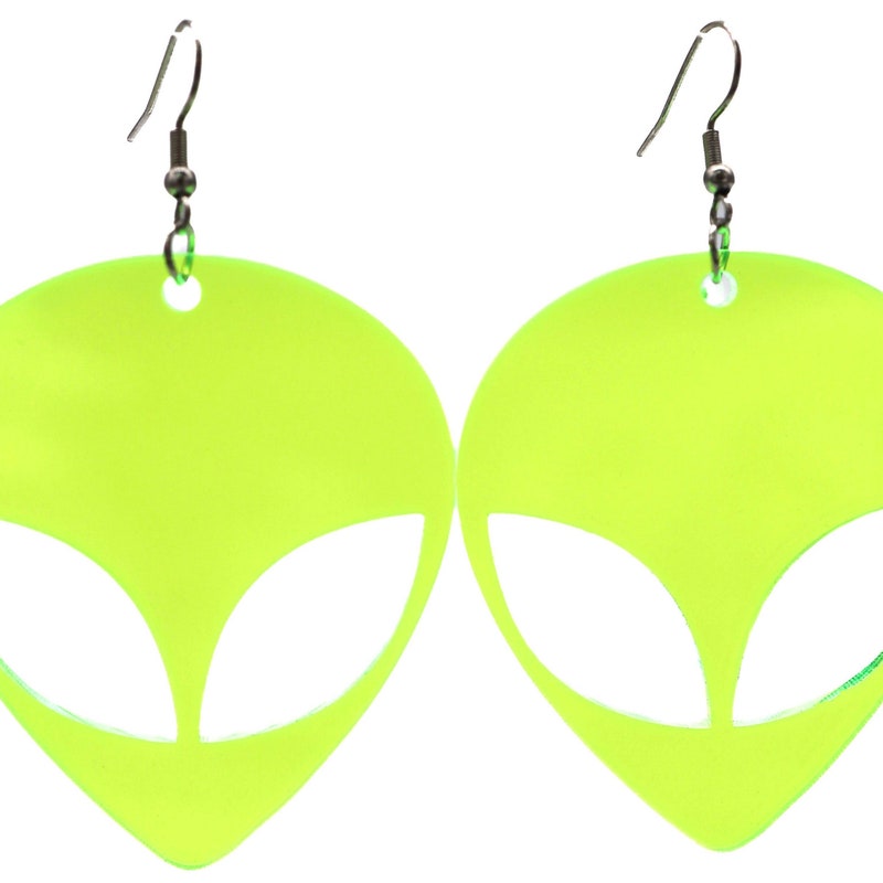 Dandadan Earrings - Etsy