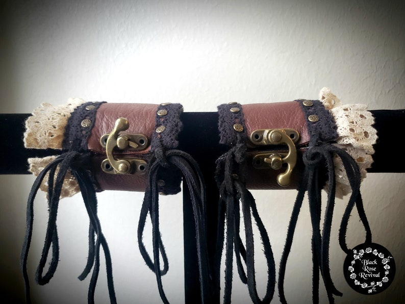 Gothic Renaissance Leather Wrist Cuffs With Bronze Lions - Etsy