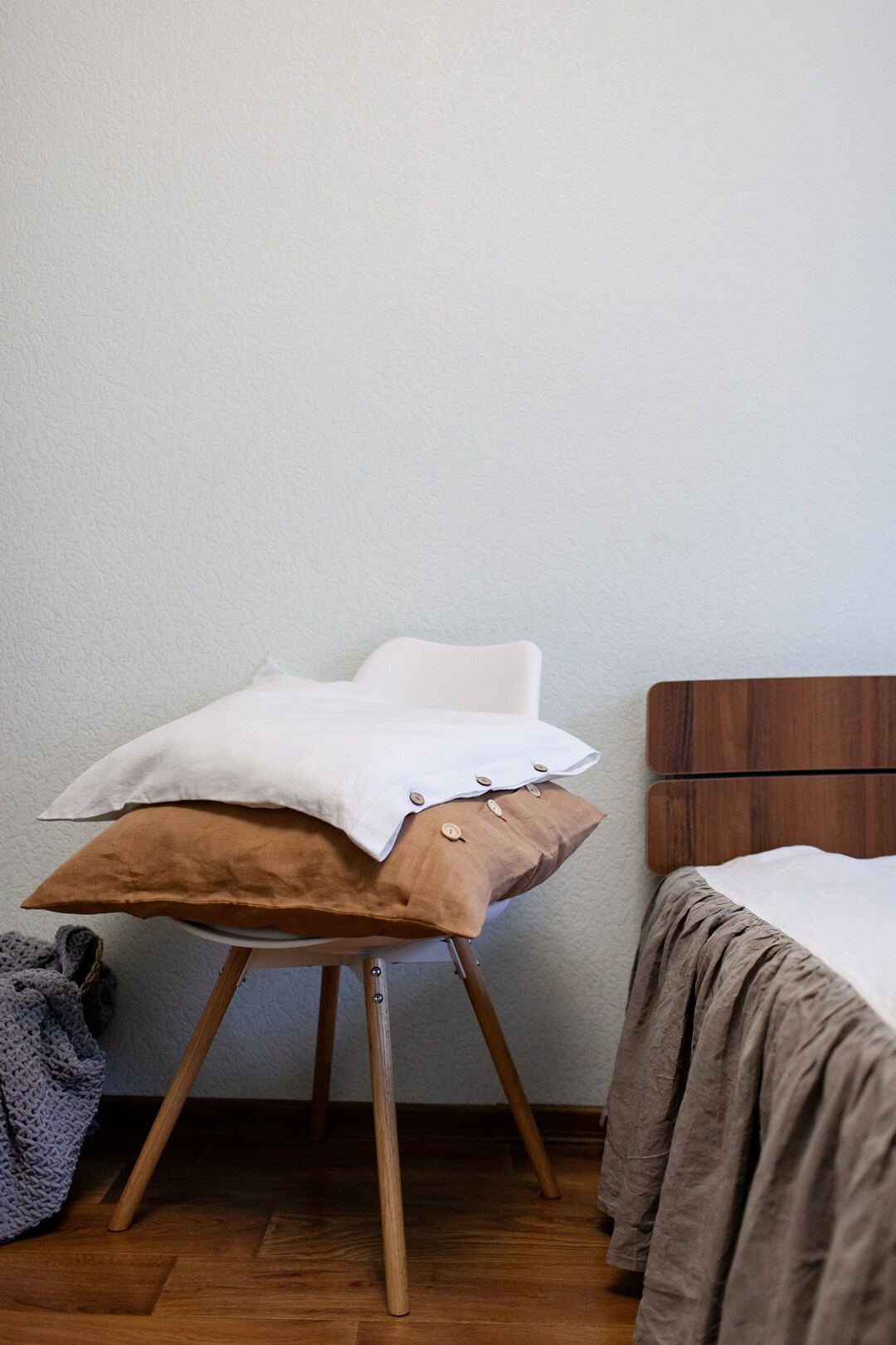 Ruffled Linen Bed Skirt – Custom Size, Soft Linen Dust Ruffle - Etsy
