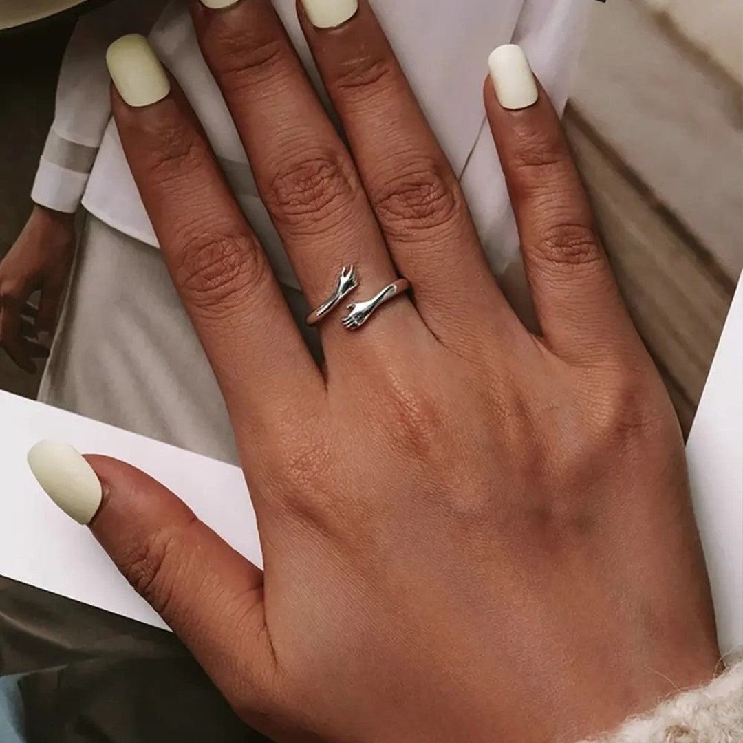 925 Sterling Silver Hug Ring - Hugging Hands Ring - Love Hug Hand Ring ...