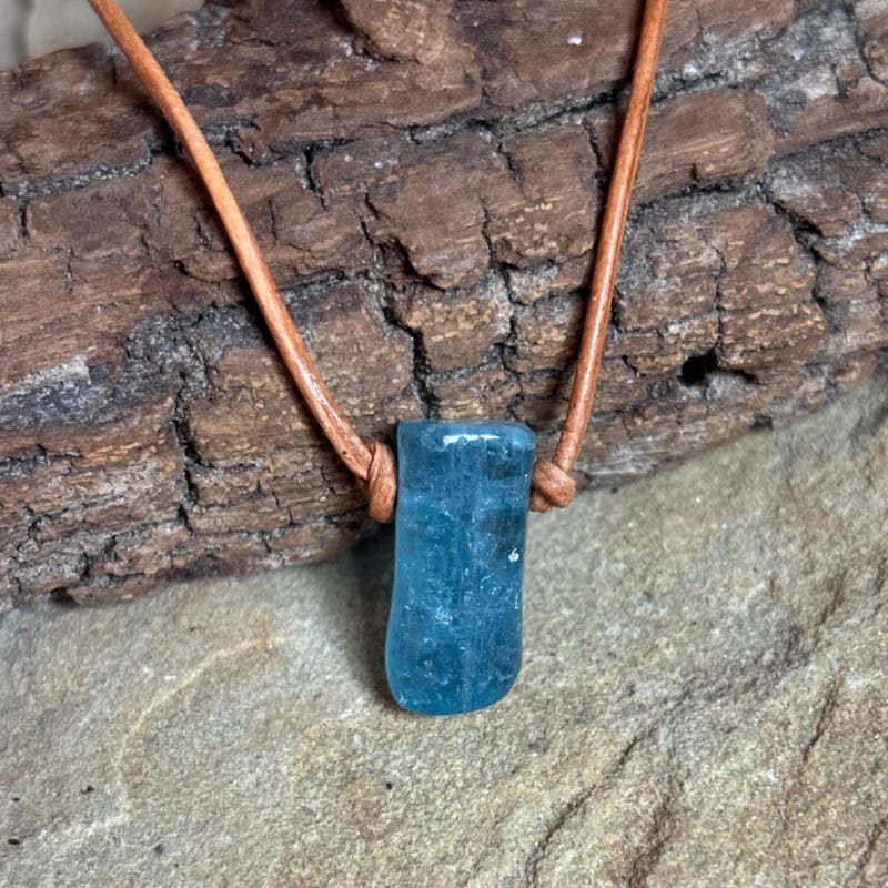 Santa Maria Necklace - Etsy