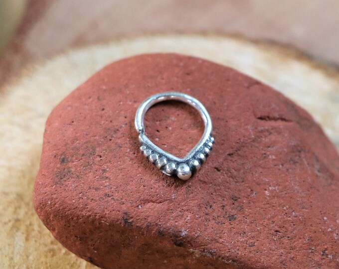 Indian Dots | Septum Ring | Sterling Silver & Brass | 1mm / 18 Gauge - Etsy