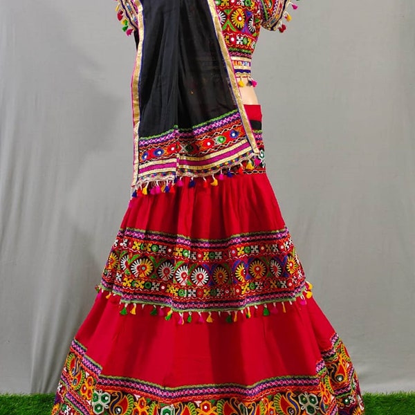 Thread Work Lehenga - Etsy