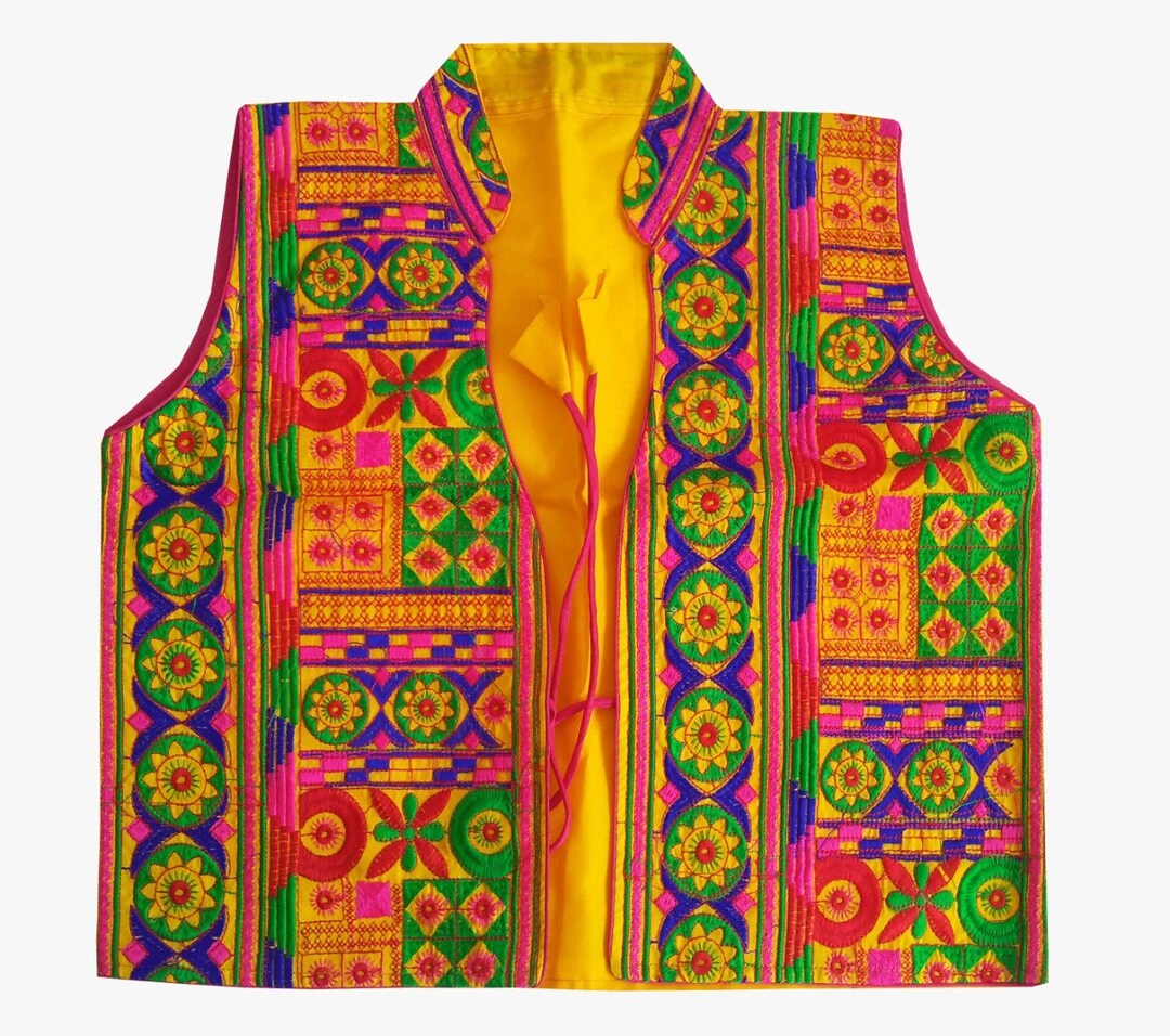Kutchi Embroidered Jacket-gujarati Garba Costume-women's - Etsy UK