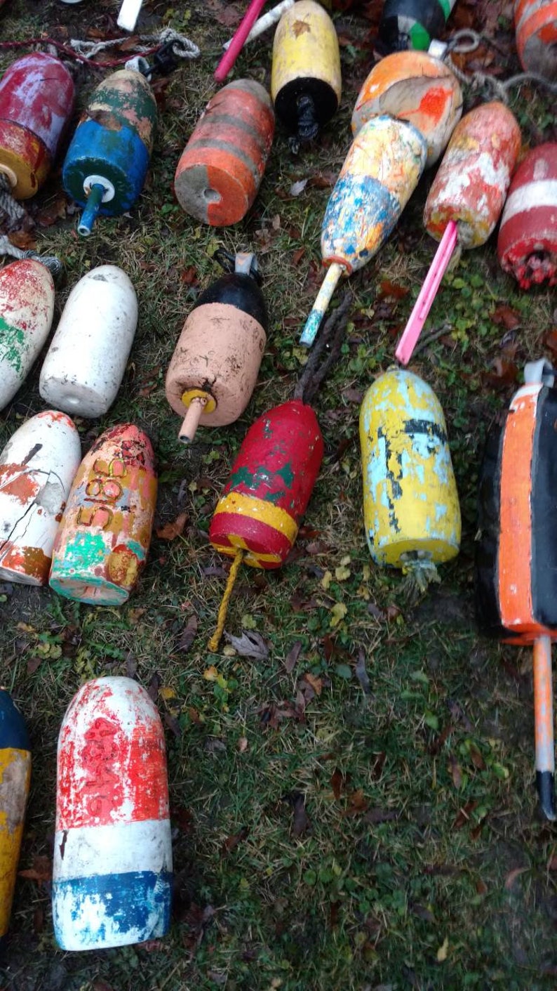 5 Buoys Total Rustic and Distressed Real Painted Maine Lobster Buoys ...