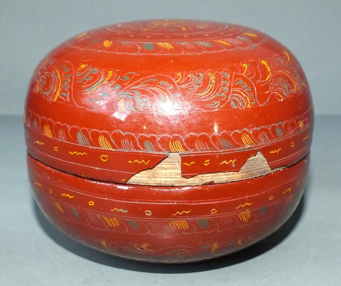 Old Lacquer Box Burma FREE SHIPPING | Etsy