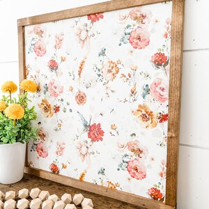 Spring Wood Sign, Farmhouse Spring Sign, Floral Background, Spring Home ...