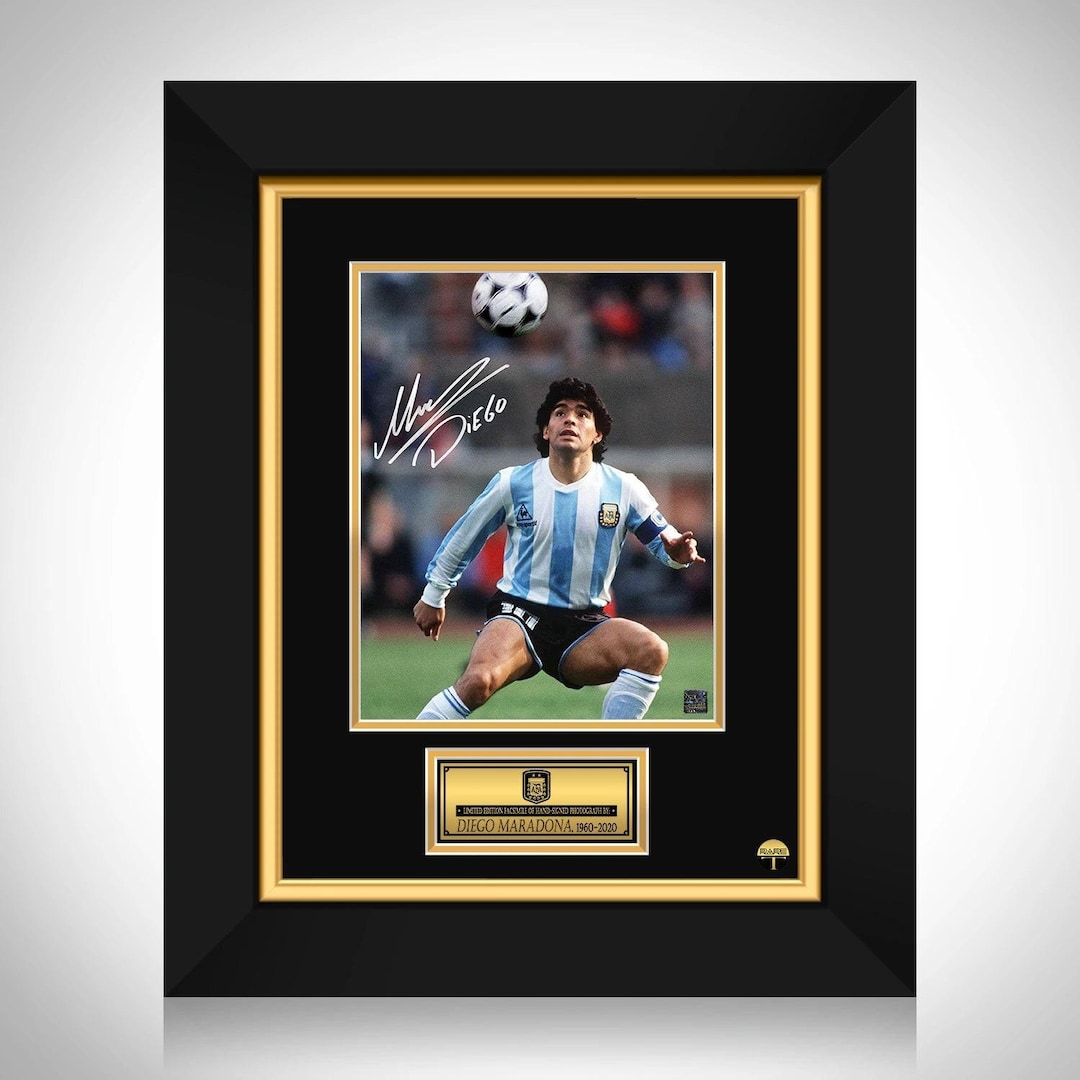 Diego Armando Maradona Memorial Photo Limited Signature Edition Custom ...