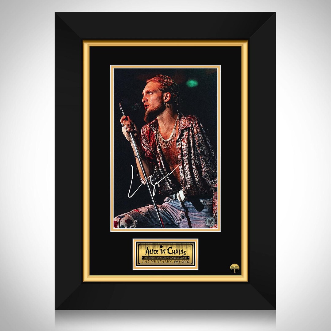 Alice in Chains Layne Staley Memorial Legend Photo Limited Signature ...