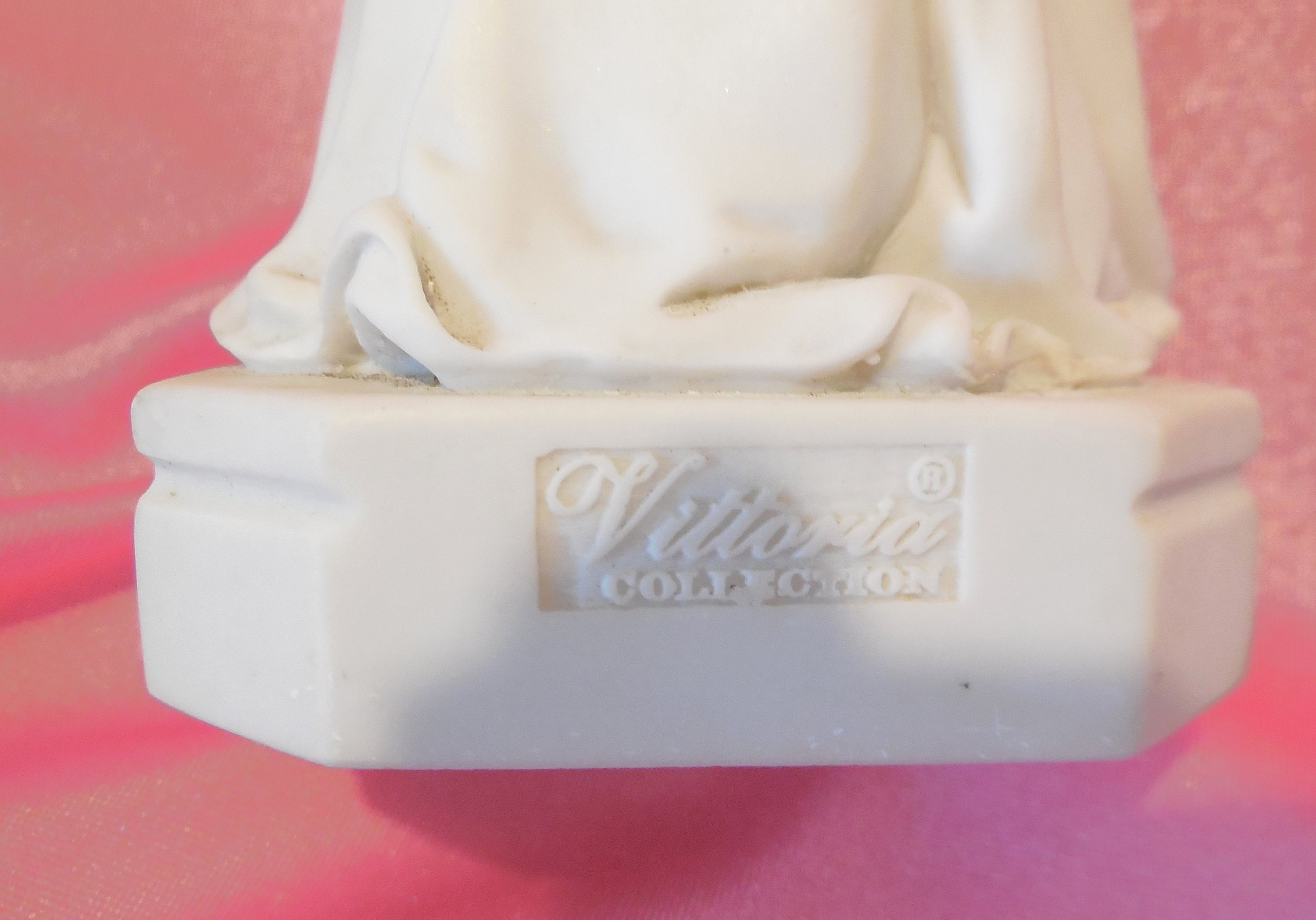 VITTORIA Collection Virgin Mary Madonna of the Street Statue Sculpture ...