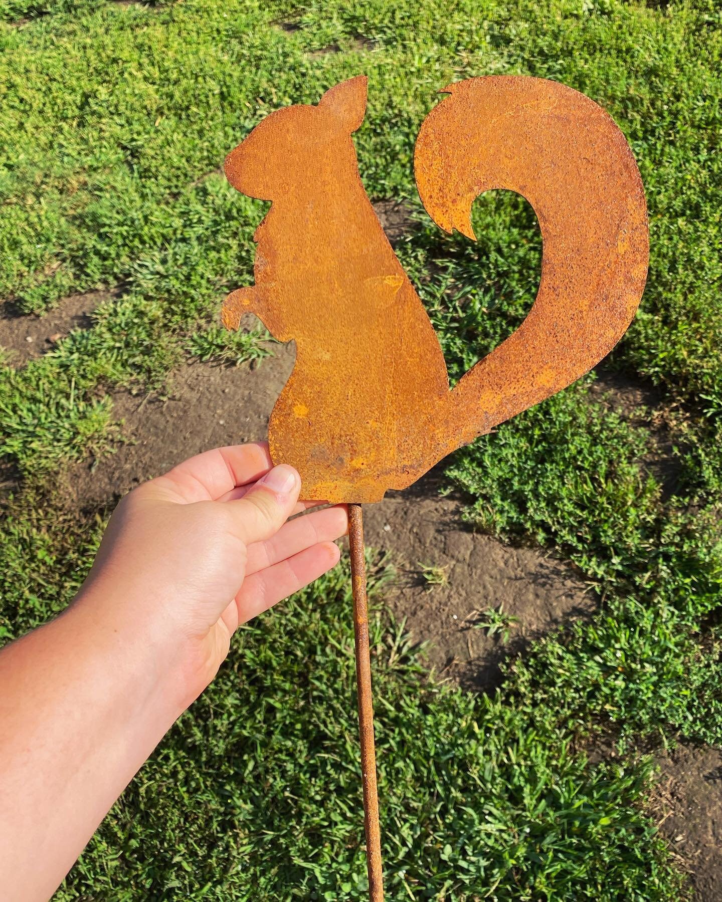Metal Squirrel Stake - Squirrel Garden Stake - Squirrel Flower Bed ...
