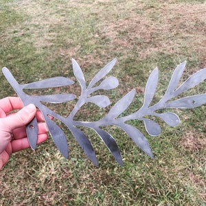 Decorative Metal Vines - Metal Laurel Wreath Vines - Floral Wall Decor ...