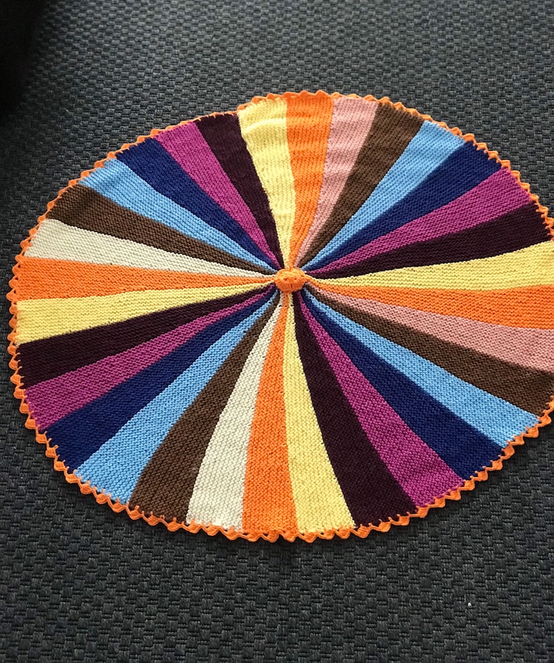 Vintage 80s Handmade Round Rug / Handknit Wool Rug / Colorful Rug ...