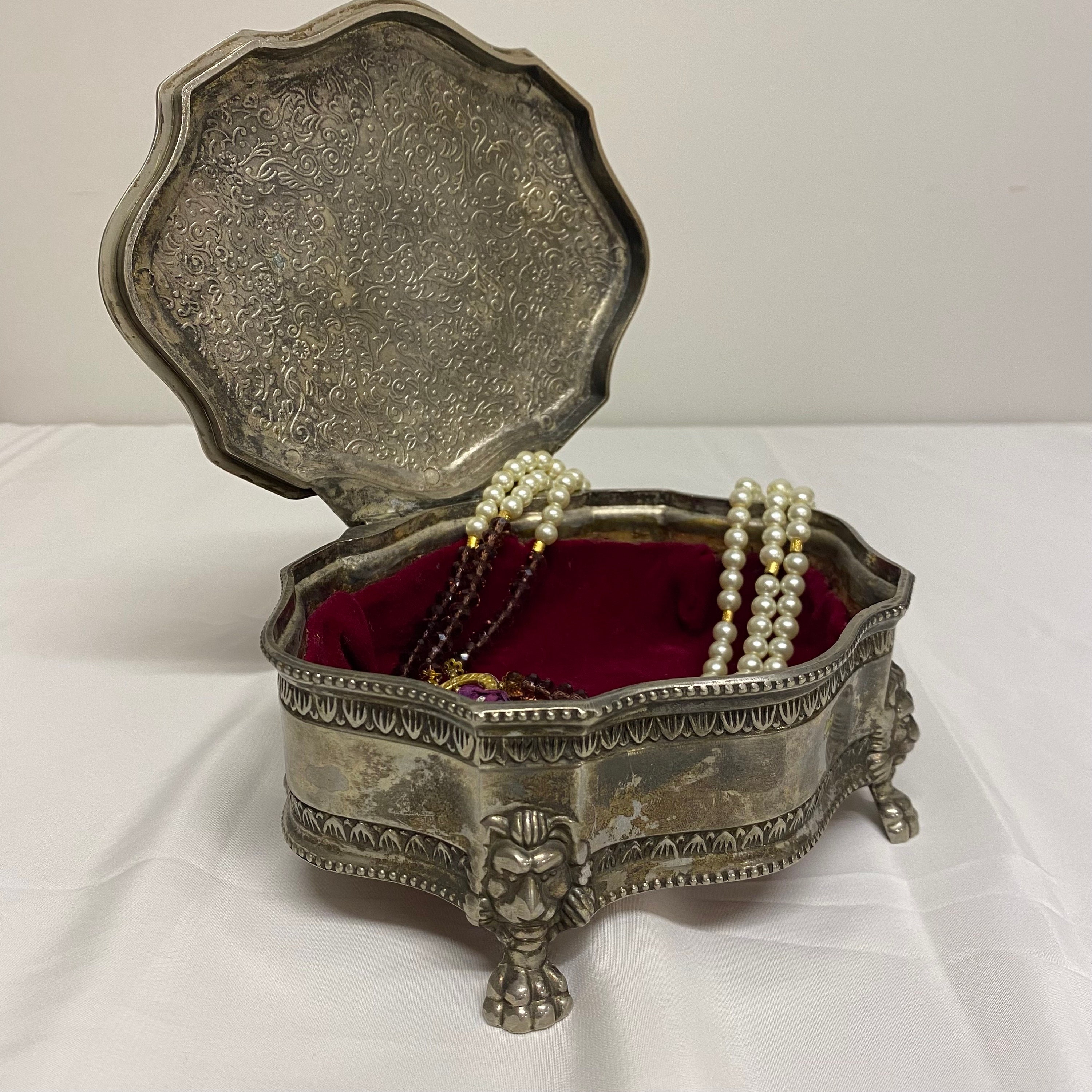 1960s Vintage Silver Jewelry Box / Trinket Box / Elegant Silver Jewelry ...