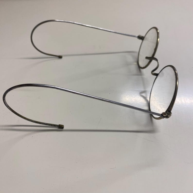 Circa 1880s Antique Round Eyeglasses in Original Metal Case ...