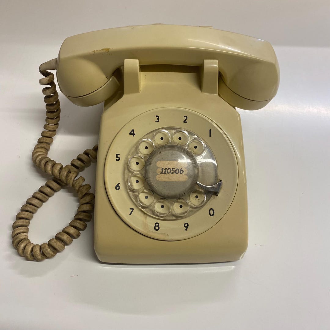 Vintage 1970s Beige Rotary Desk Telephone, Retro Rotary Phone, 1970s ...