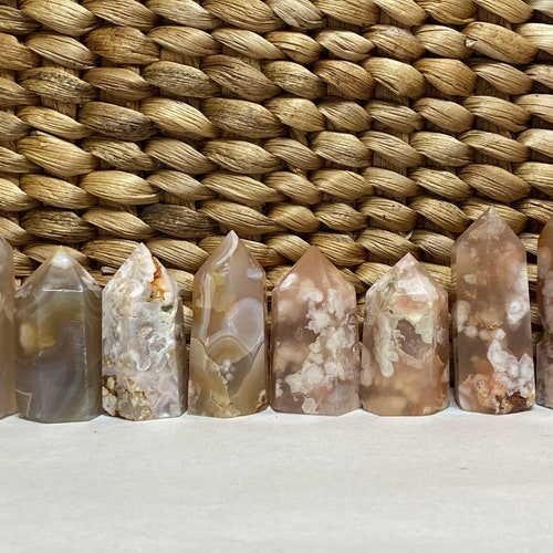 Black Flower Agate Tower - Etsy