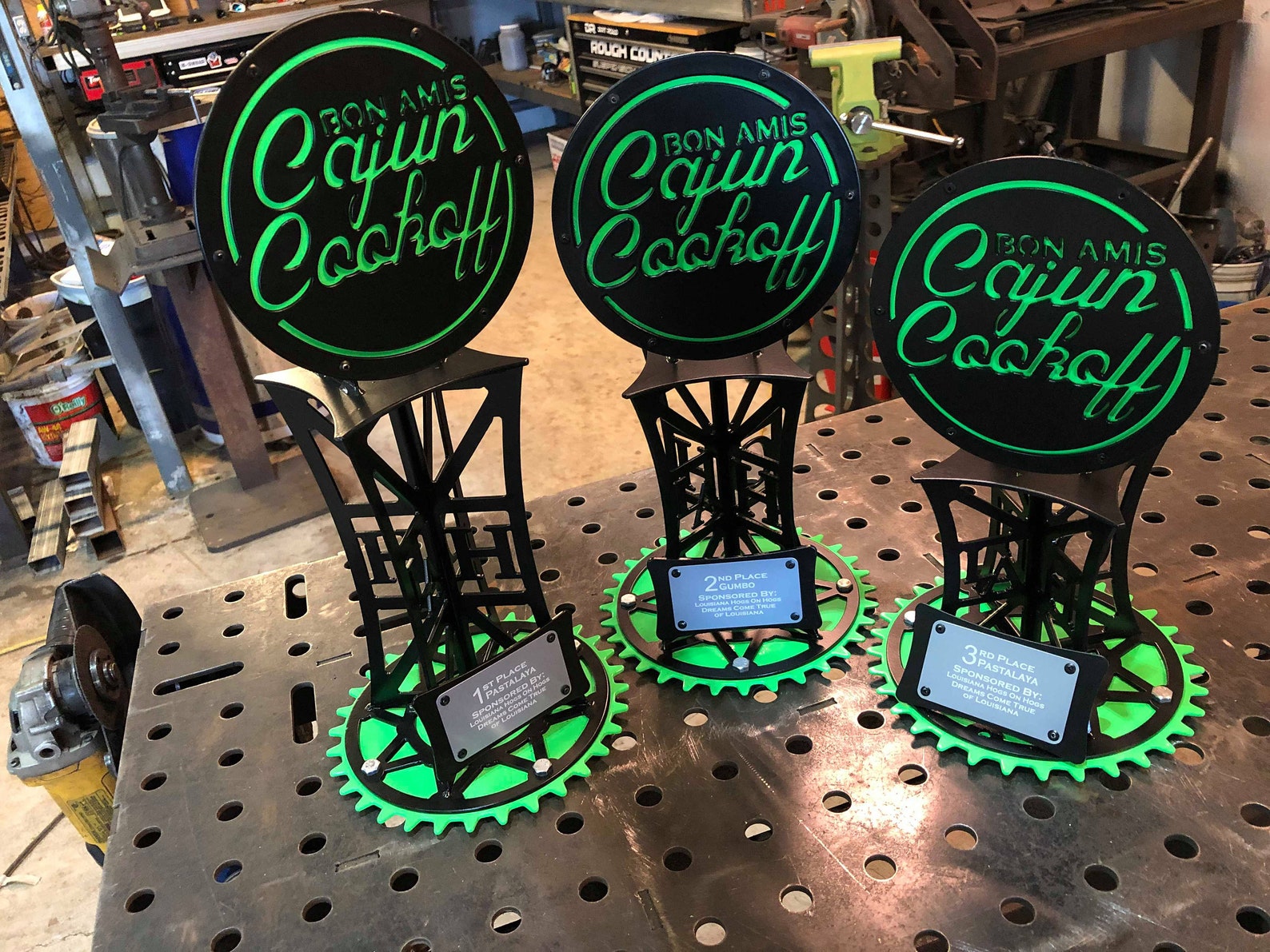 Trophy Base Design 2 DXF SVG Files - Etsy Canada