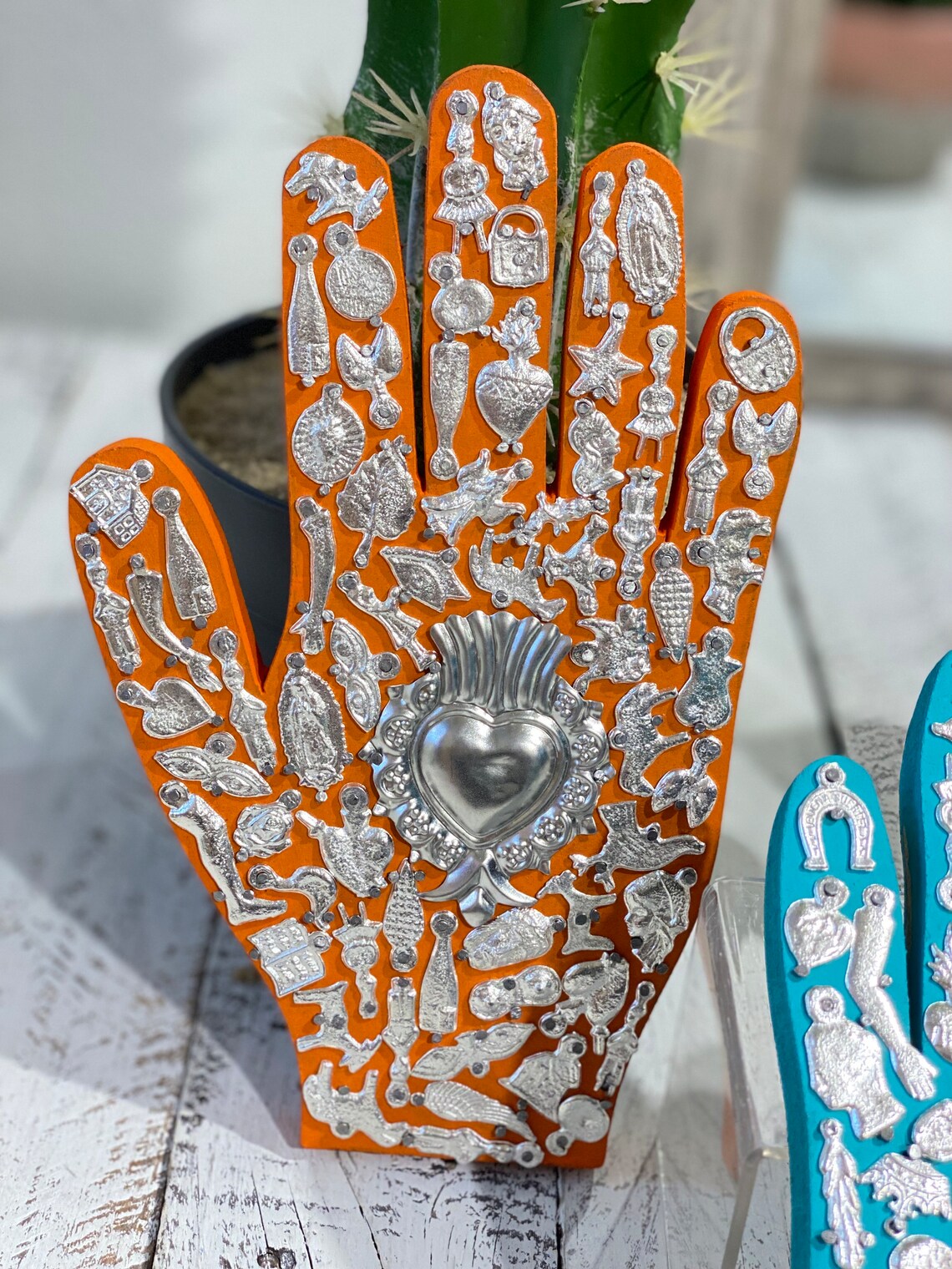 Milagros Hand: Mexican Folk Art, Sacred Heart Wall Decor - Etsy