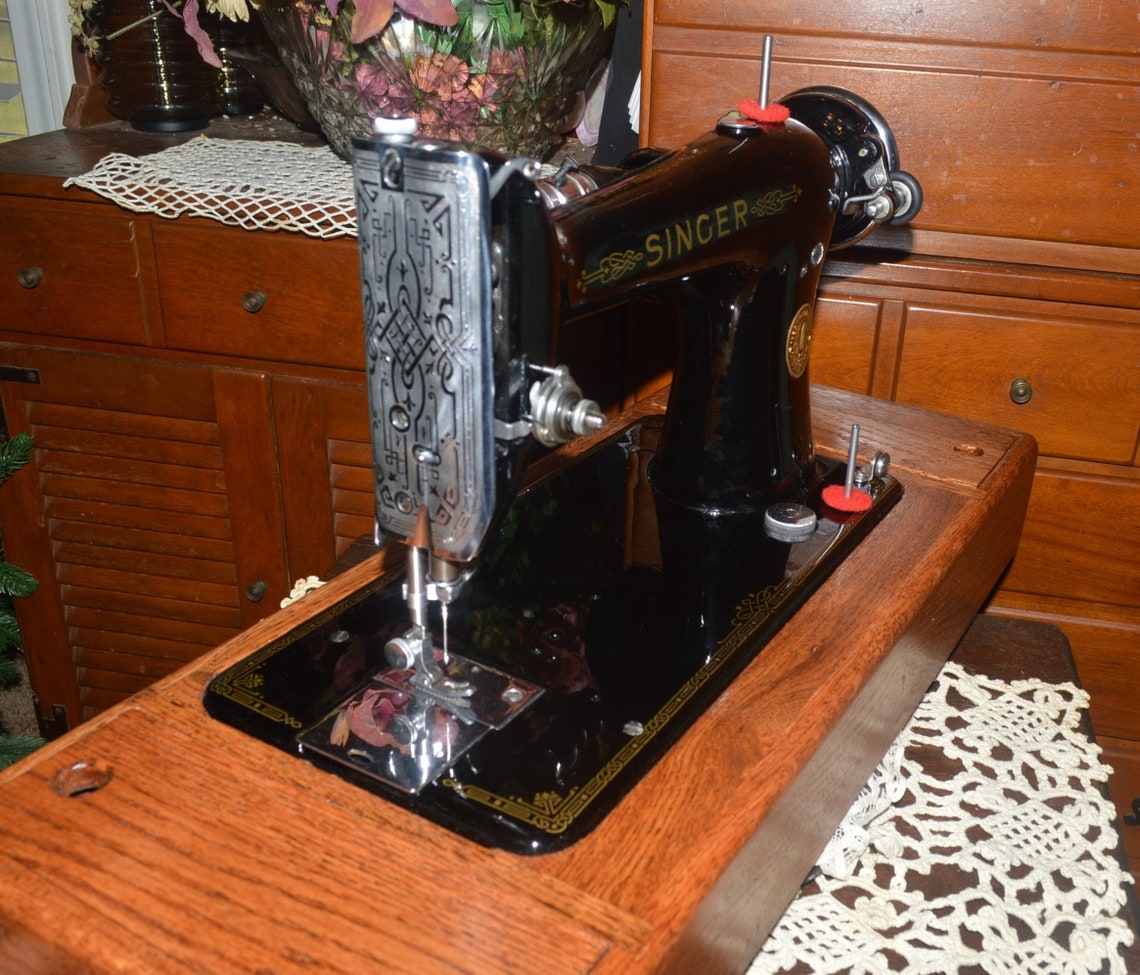 1930 Singer Model 101 Sewing Machine Documented New Finish | Etsy