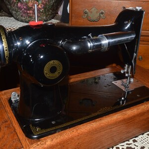 1930 Singer Model 101 Sewing Machine Documented New Finish | Etsy
