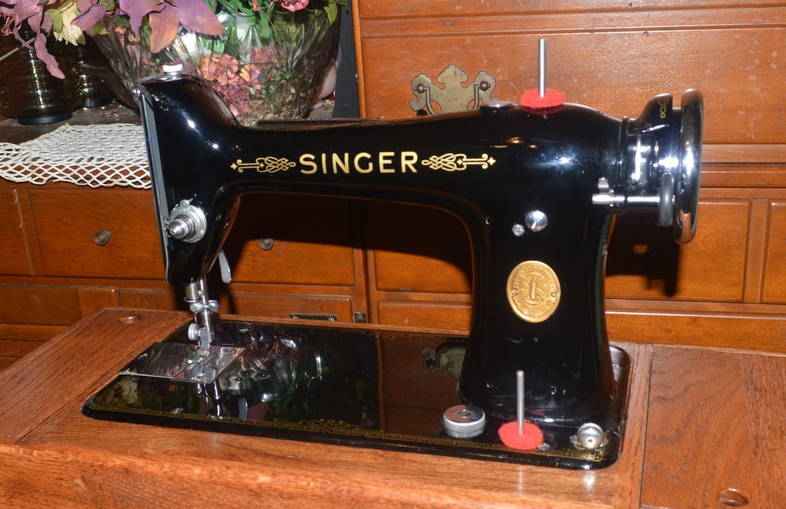 1930 Singer Model 101 Sewing Machine Documented New Finish | Etsy