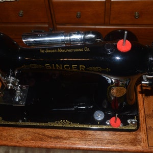 1930 Singer Model 101 Sewing Machine Documented New Finish | Etsy