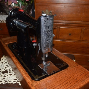 1930 Singer Model 101 Sewing Machine Documented New Finish | Etsy