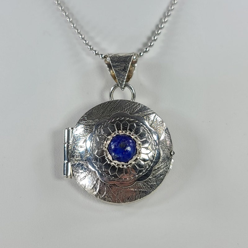 Handmade Locket - Etsy