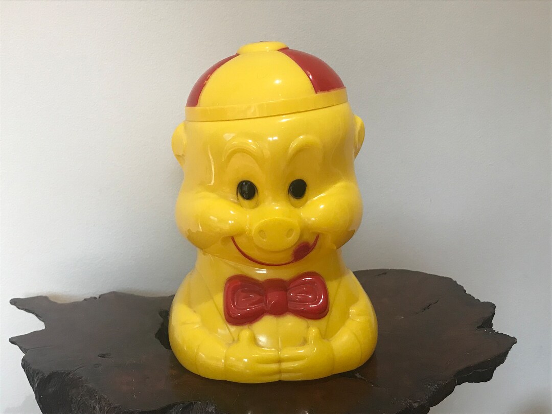 Aladdin Paddy Pig Cookie Jar Lucite 1940s Yellow Red Rare by ...