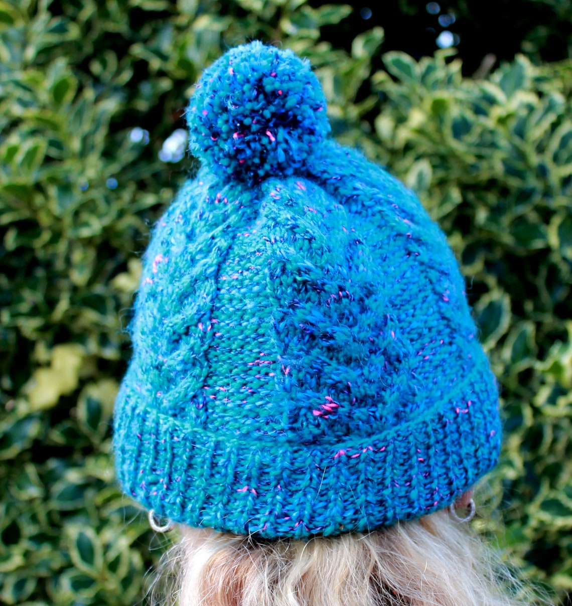 Traditional Herringbone Pattern Wooly Hat With Pom Pom - Etsy Denmark