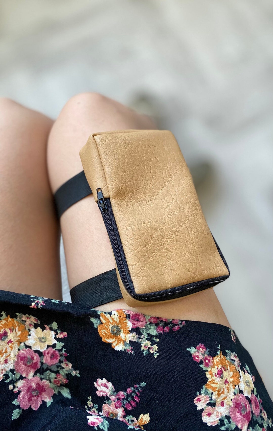 Cappuccino Waterproof Leg Bag, Thigh Bag, Leg Holster, Running, Leg ...