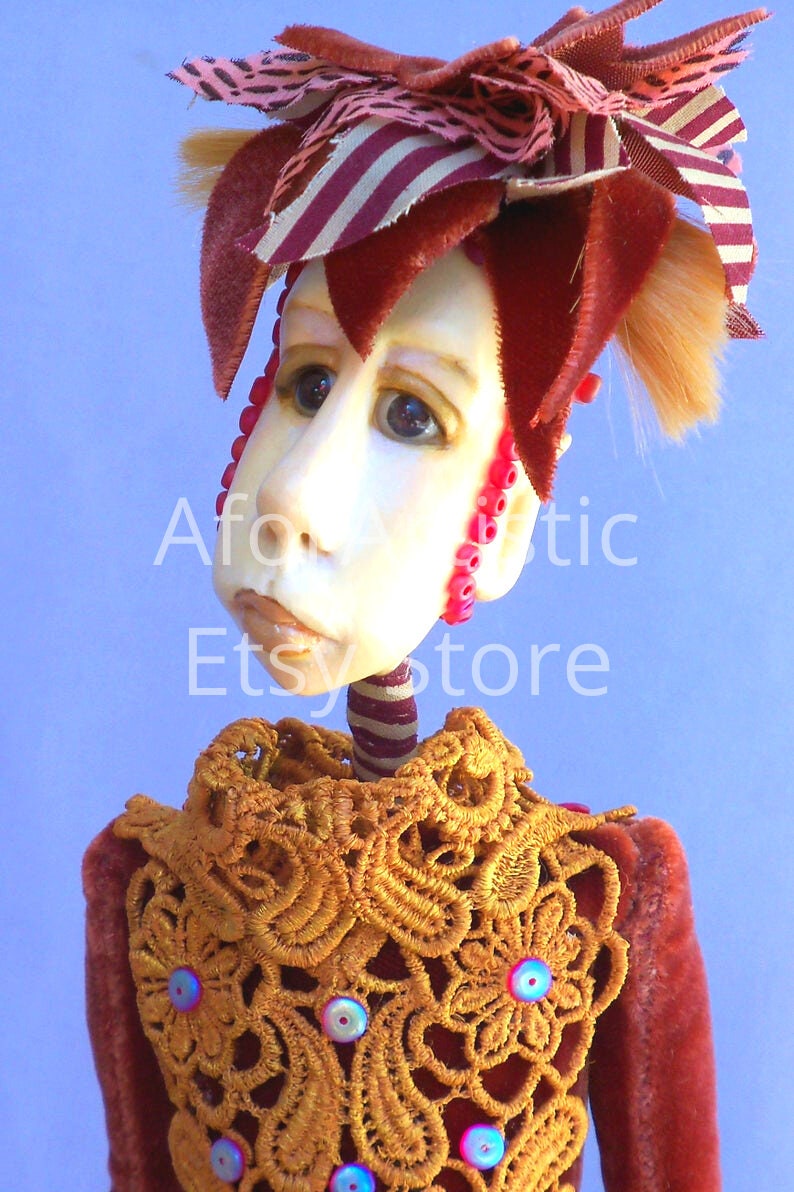 E-class - Christmas Tale of Bees and the Mistletoe by Linda Hollerich ...