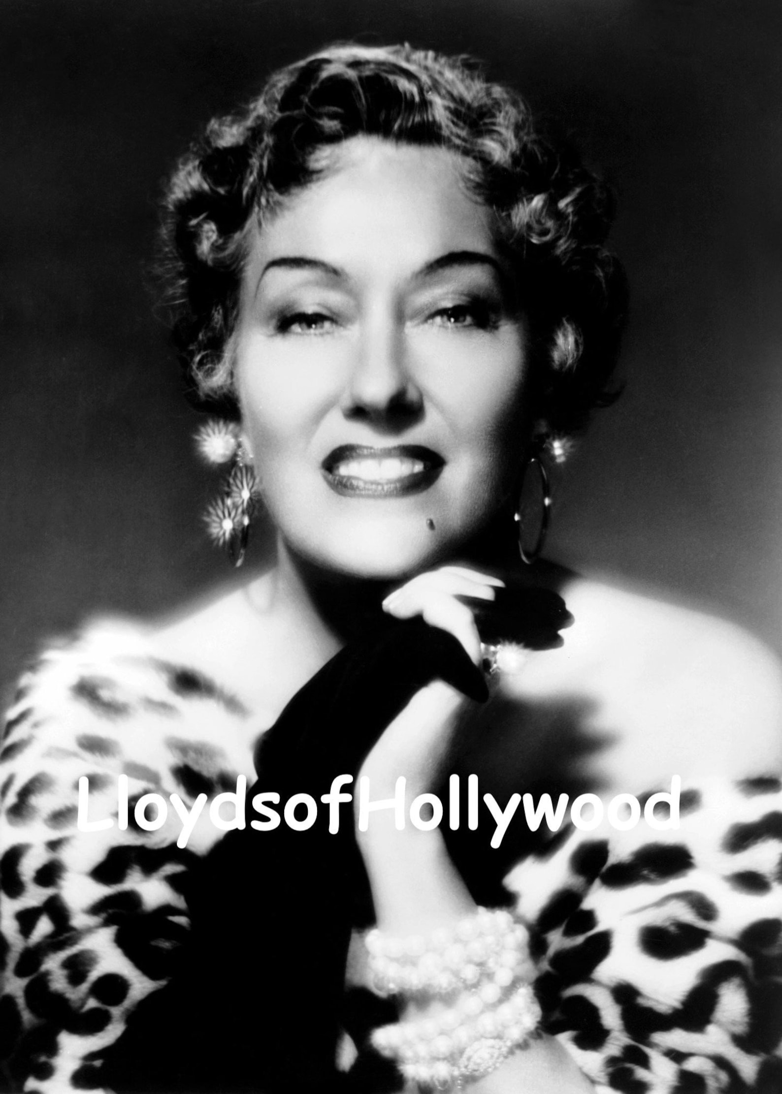 Gloria Swanson Silent Film Star as Norma Desmond Hollywood Glamour From ...