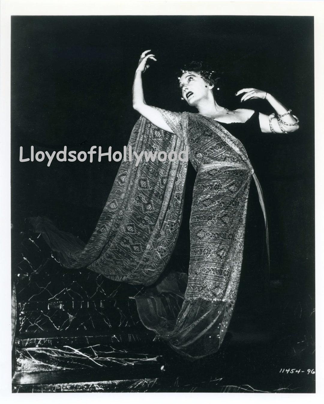 Gloria Swanson as Norma Desmond Wearing Edith Head Sunset Blvd Final ...