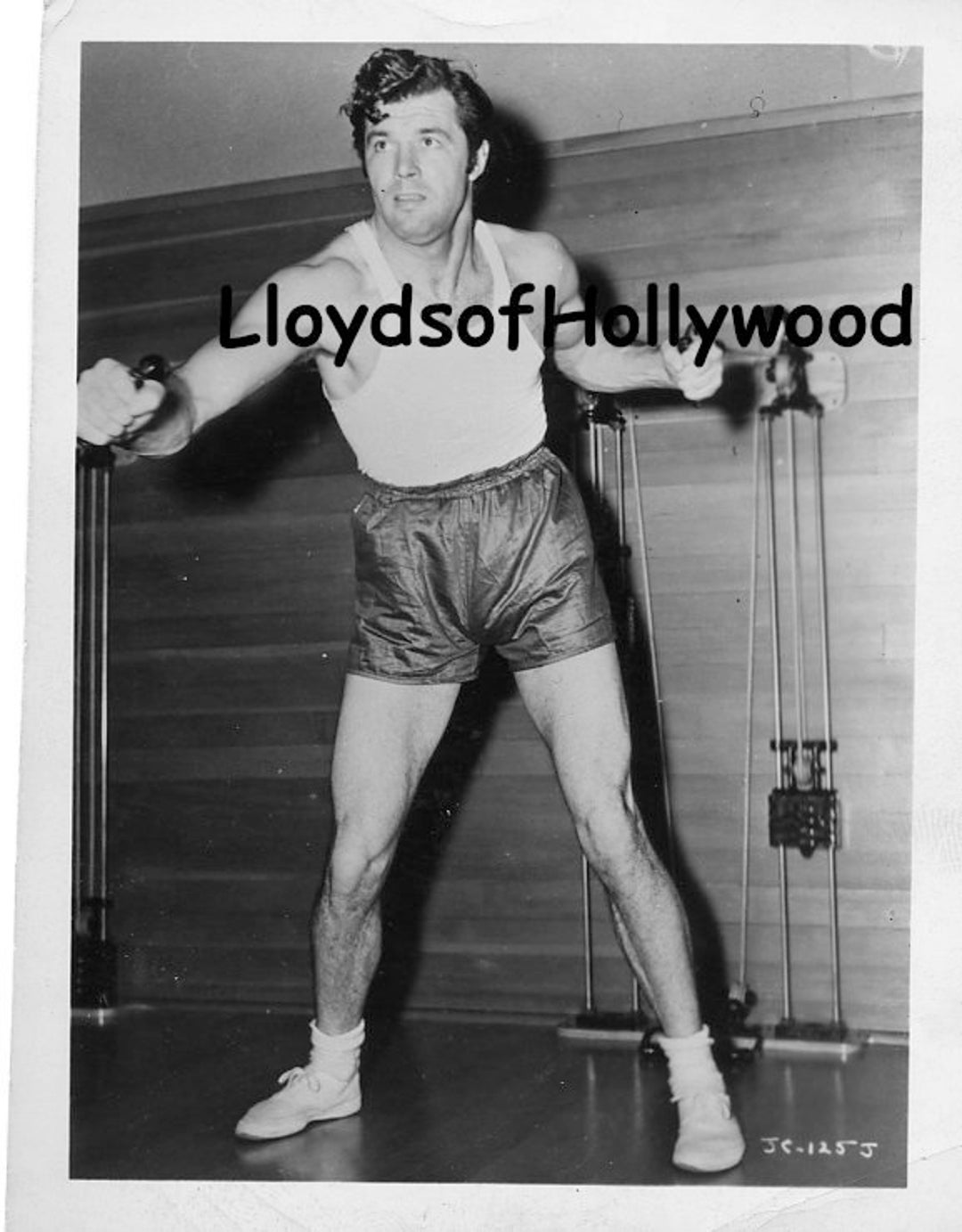 James Craig Handsome Actor at the Gym Working Out Candid Photograph ...