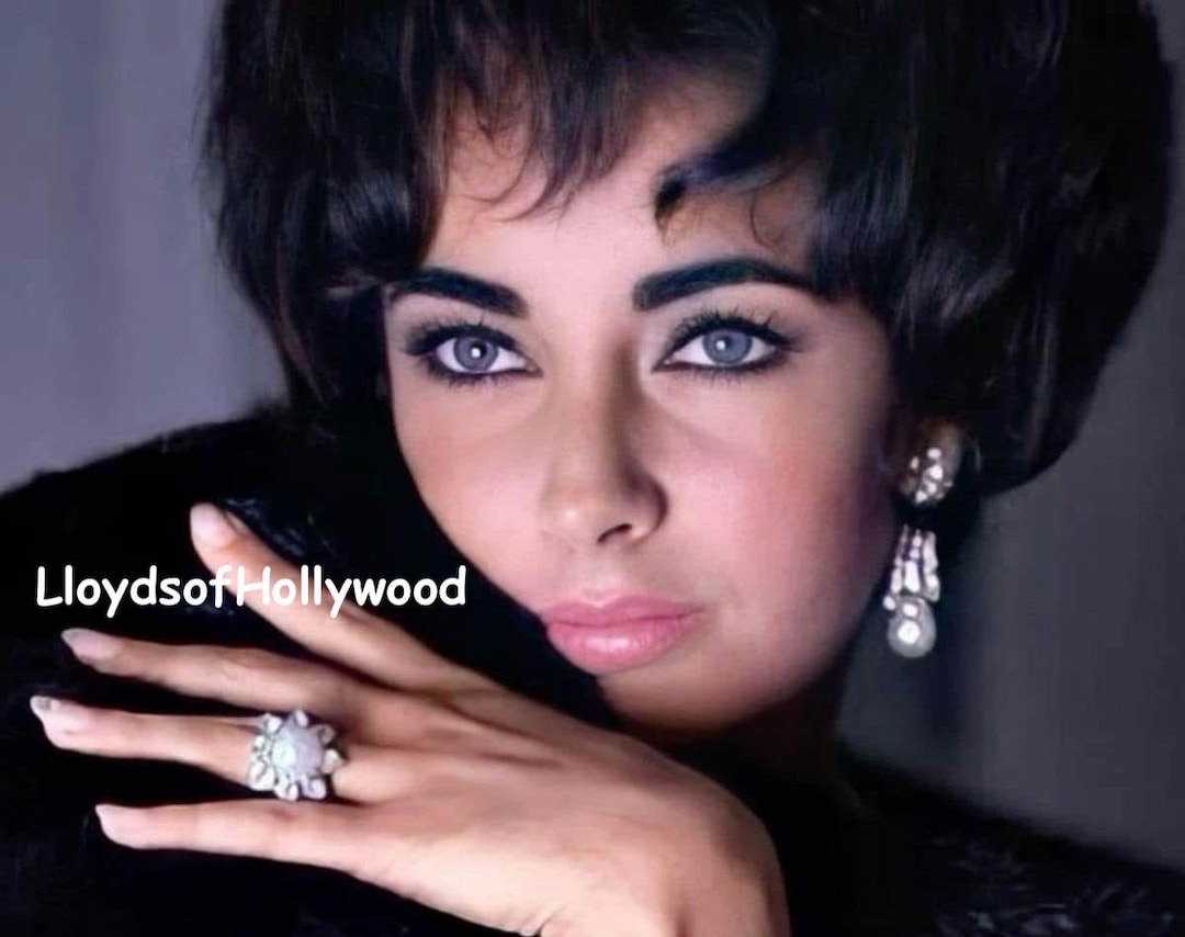 Elizabeth Taylor Hollywood Star Exceptional Violet Eyes Beauty Glamour ...
