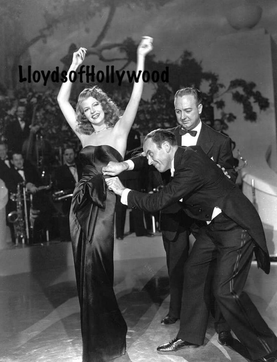 Rita Hayworth Gilda Striptease Finished on Casino Dancefloor With Two ...