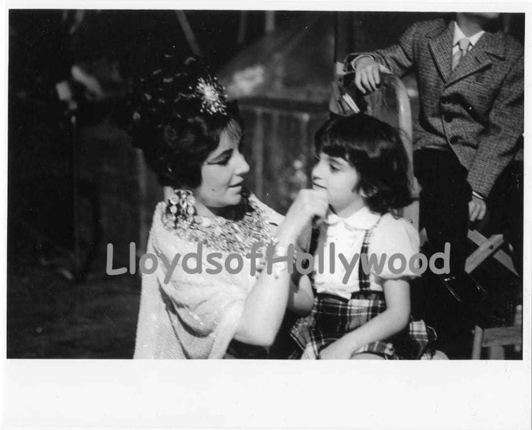 Elizabeth Taylor Daughter Liza Todd on Set Cleopatra Rome Candid ...