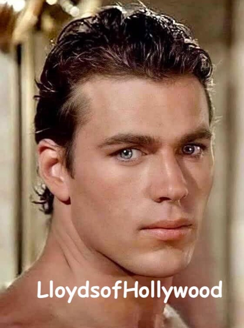 Jon Erik Hexum Handsome TV Actor Beefcake Hunk Extreme Close up ...