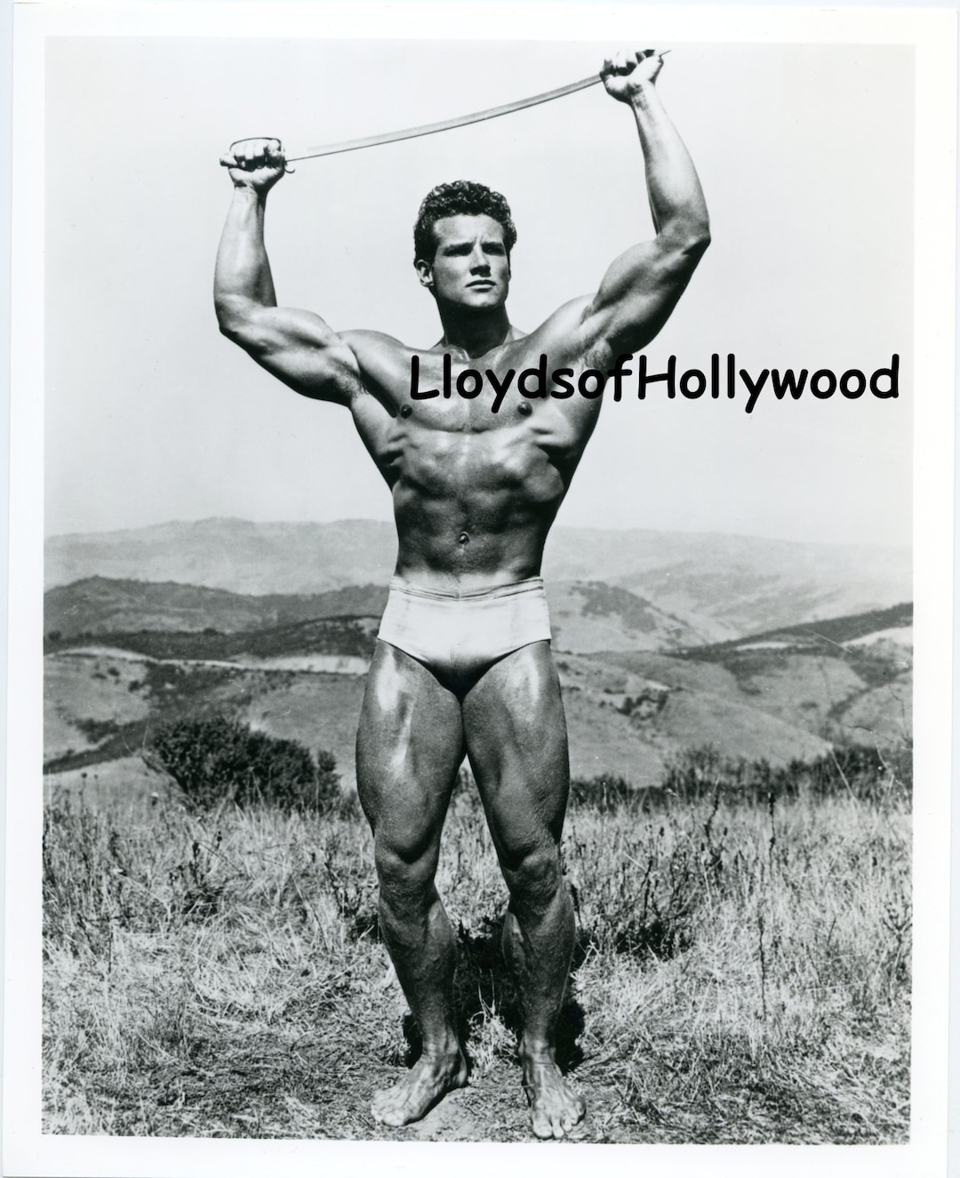 Steve Reeves Handsome Actor Mr America Bodybuilder Holding Large Sword 4692