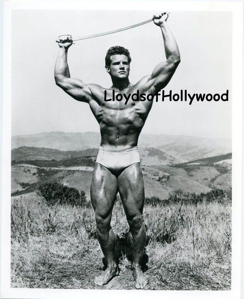 Steve Reeves Handsome Actor Mr America Bodybuilder Holding Large Sword ...