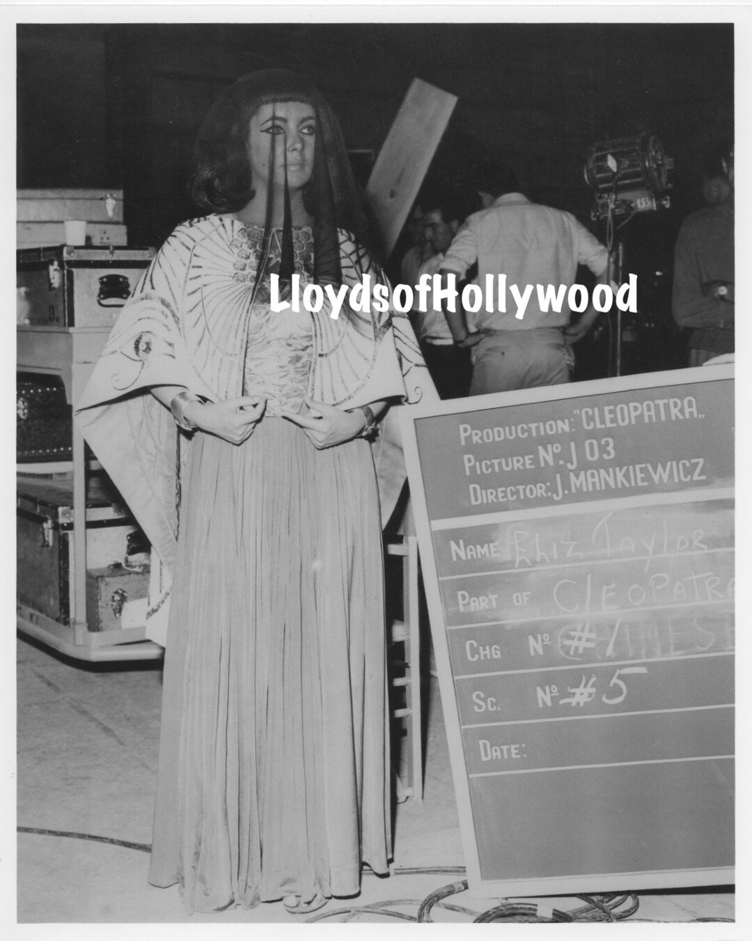 Elizabeth Taylor Cleopatra in Veil Costume Test Photograph 1962 - Etsy
