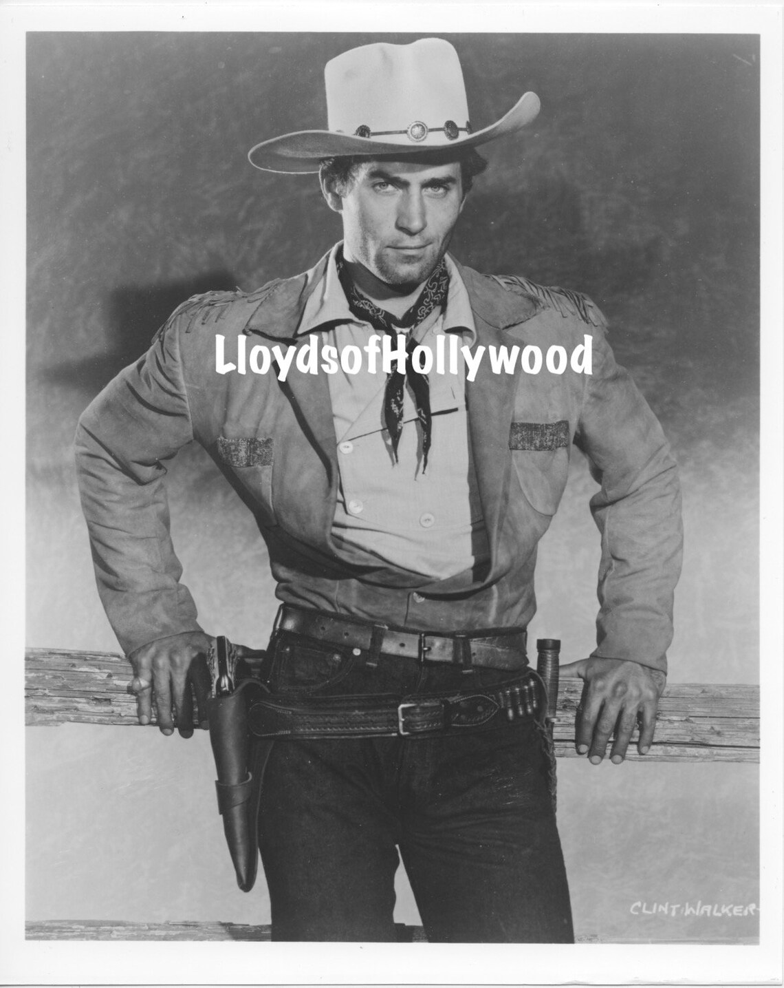 Clint Walker Cowboy Western Tall Dark & Handsome Actor Fort Dobbs ...