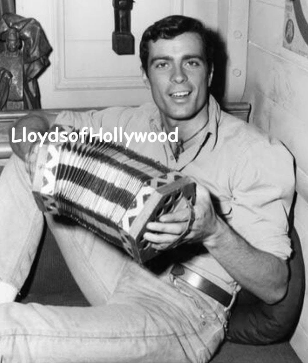 Gardner Mckay Handsome Hollywood TV Actor Adventures in Paradise ...