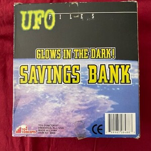 UFO X Files Gray Alien Head Plastic Extra Terrestrial Coin Savings Bank ...