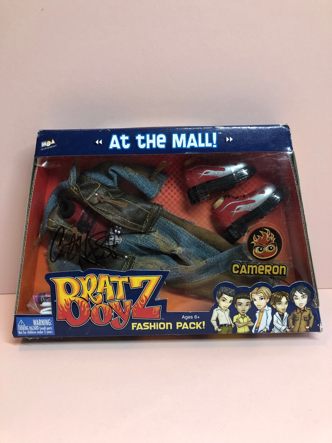 Bratz Boyz at the Mall Fashion Pack! Original 2004 Edition. Designed by ...